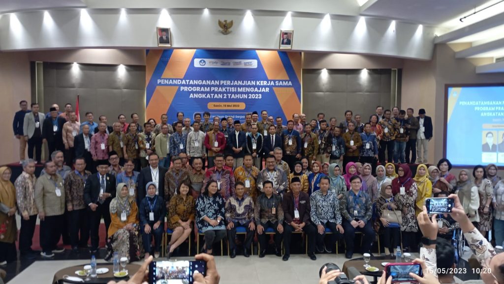 UMKU Tandatanganani Kerja Sama Perguruan Tinggi Pelaksana Program ...